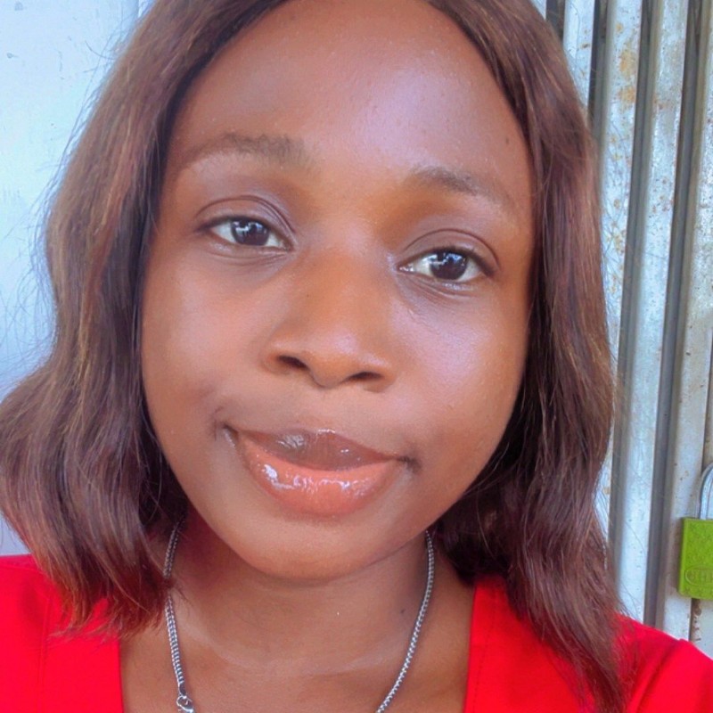 Tosin Adebesin (@adebesin) | Snapchat Stories, Spotlight & Lenses