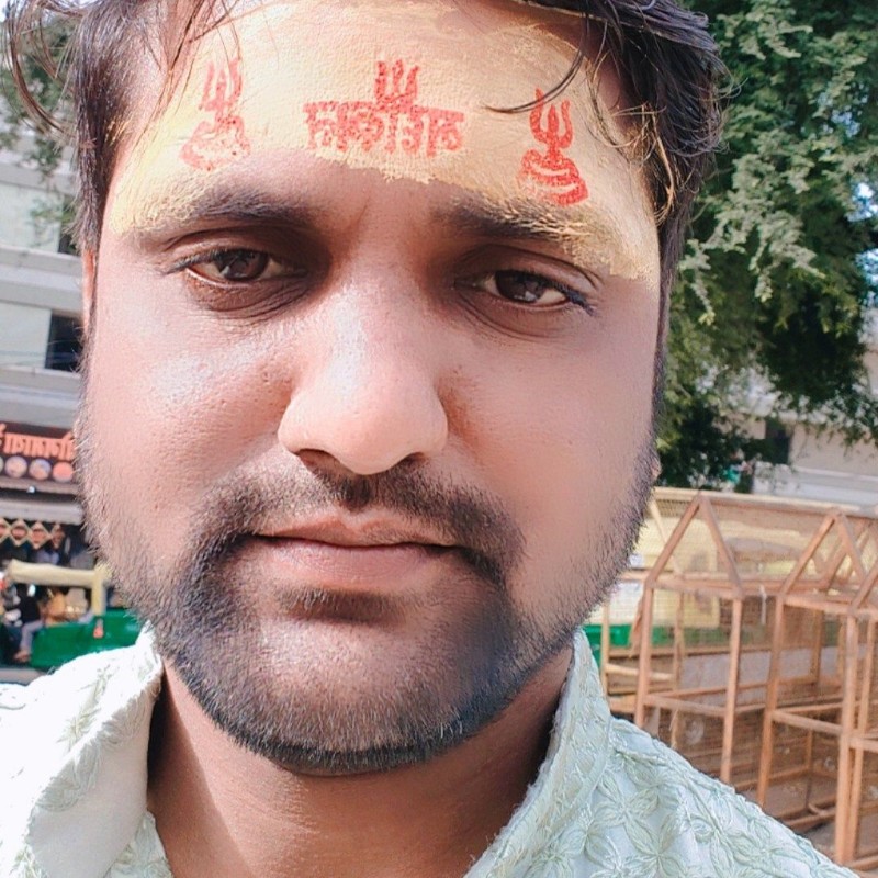 Adesh Jha (@adeshkumar_jh25) | Snapchat Stories, Spotlight & Lenses