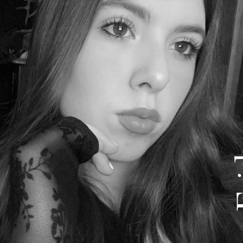 Adison (@adison_usry) | Snapchat Stories, Spotlight & Lenses
