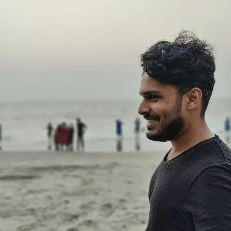 Adhil Rosh Mirshad (@adl_rsh) | Snapchat Stories, Spotlight & Lenses