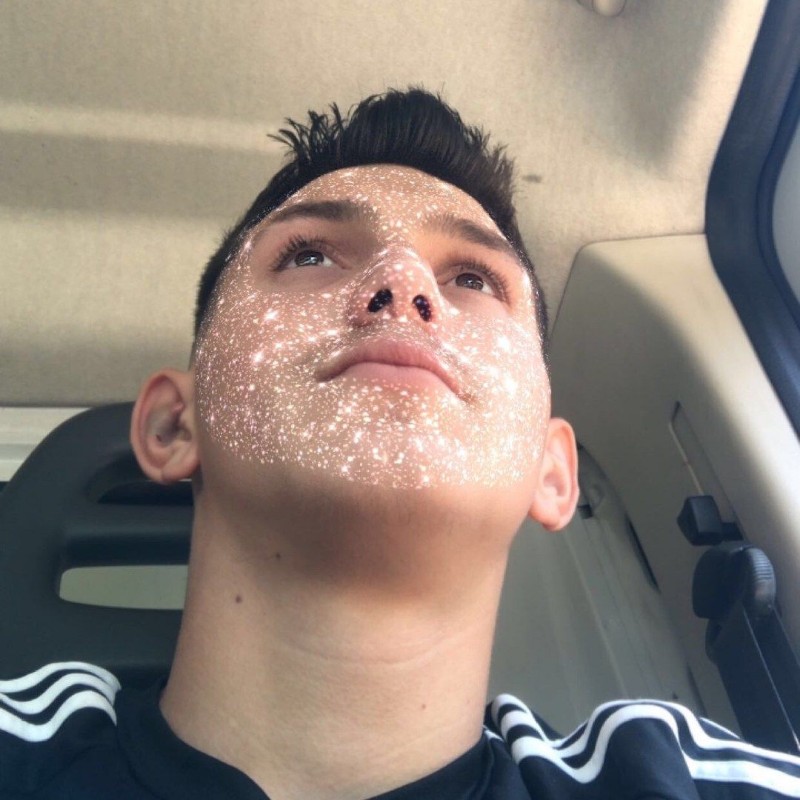 Adi Adrian (@adrian_adri7649) | Snapchat Stories, Spotlight & Lenses