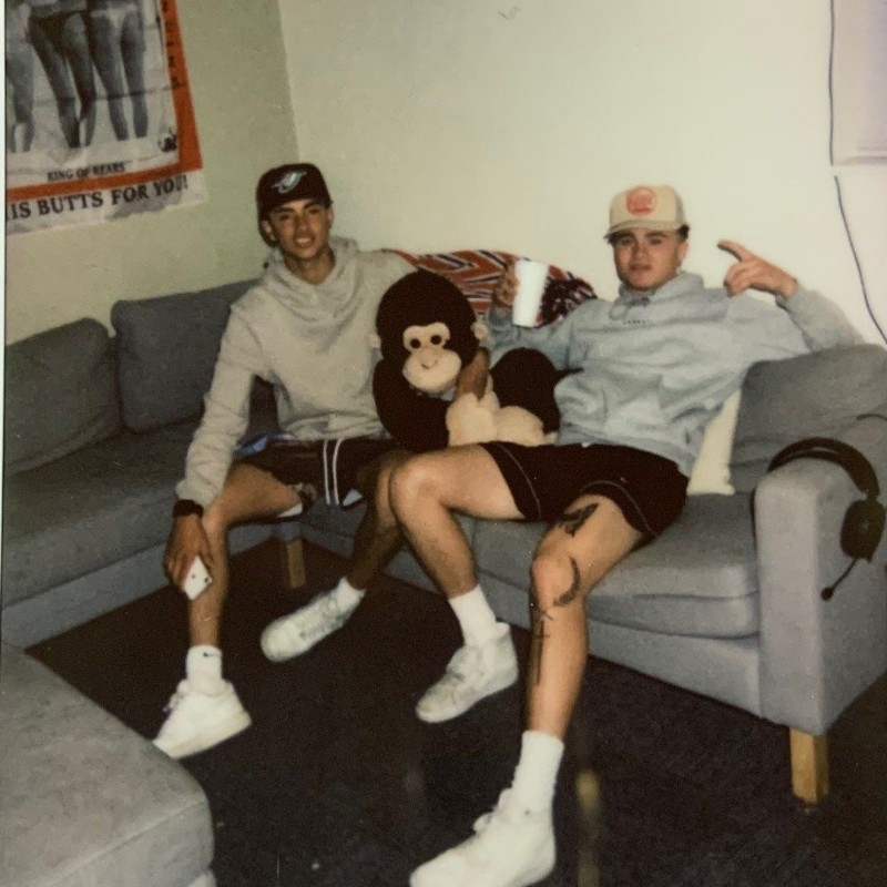 Adrian Paris (@adrianparis1) | Snapchat Stories, Spotlight & Lenses