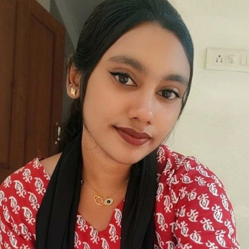 adheena🌷 (@adxxnah) | Snapchat Stories, Spotlight & Lenses