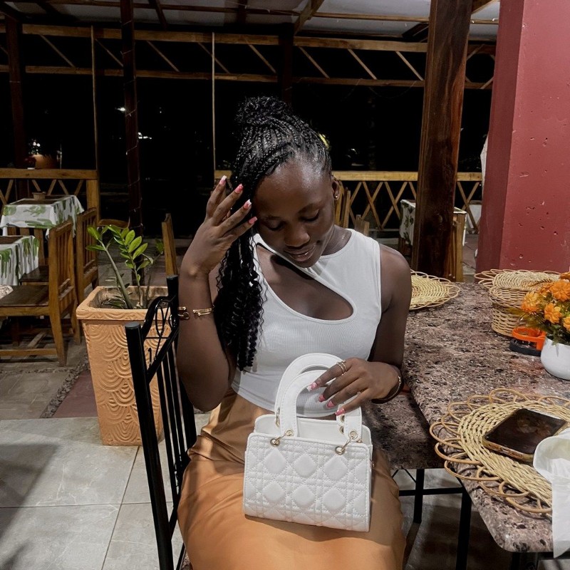 Afronitaaa ️ (@afronitaaa2) | Snapchat Stories, Spotlight & Lenses