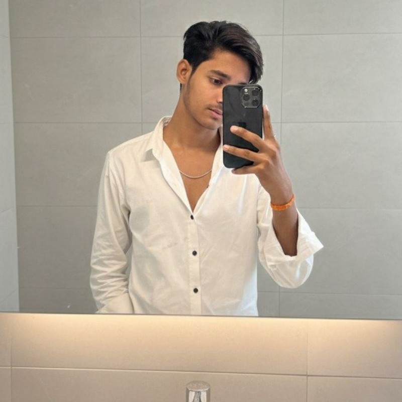 Agam Singh (@agams20259461) | Snapchat Stories, Spotlight & Lenses