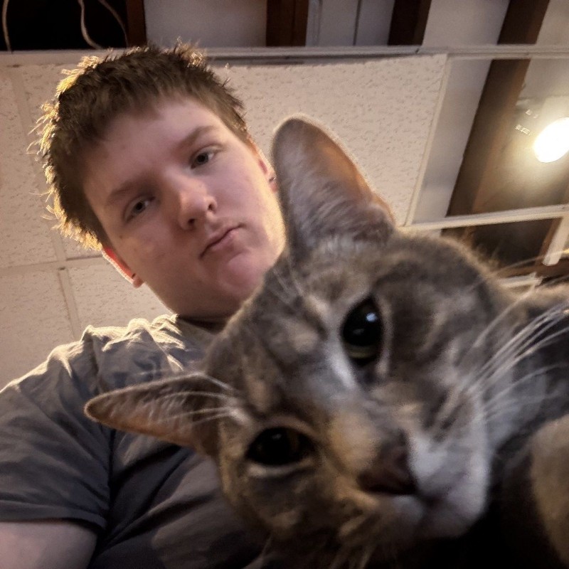 aaron (@ahs_5317) | Snapchat Stories, Spotlight & Lenses