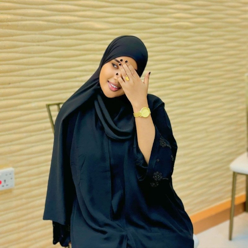 Asmaa Hussein (@ahussein5700) | Snapchat Stories, Spotlight & Lenses