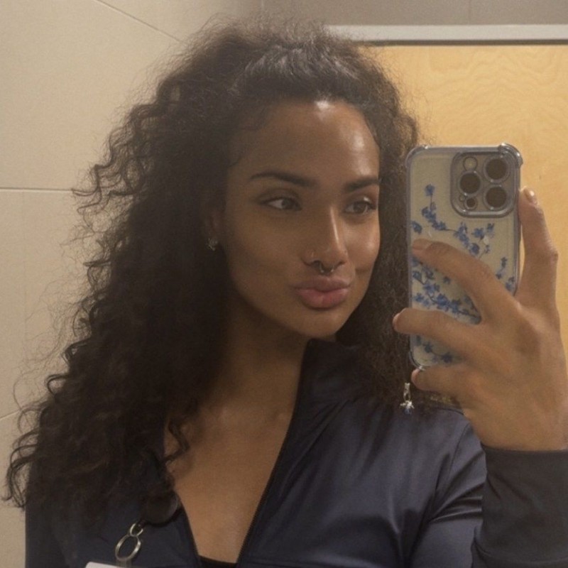 Aida Oz 🏳️‍⚧️ (@aida_3478) | Snapchat Stories, Spotlight & Lenses