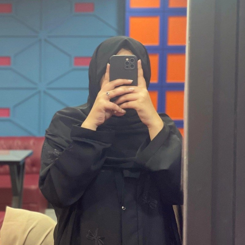 aima Kashmiri (@aima_kashmiri) | Snapchat Stories, Spotlight & Lenses