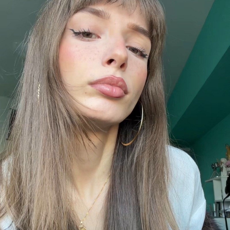 aimée💉 (@aimee.pistol) | Snapchat Stories, Spotlight & Lenses