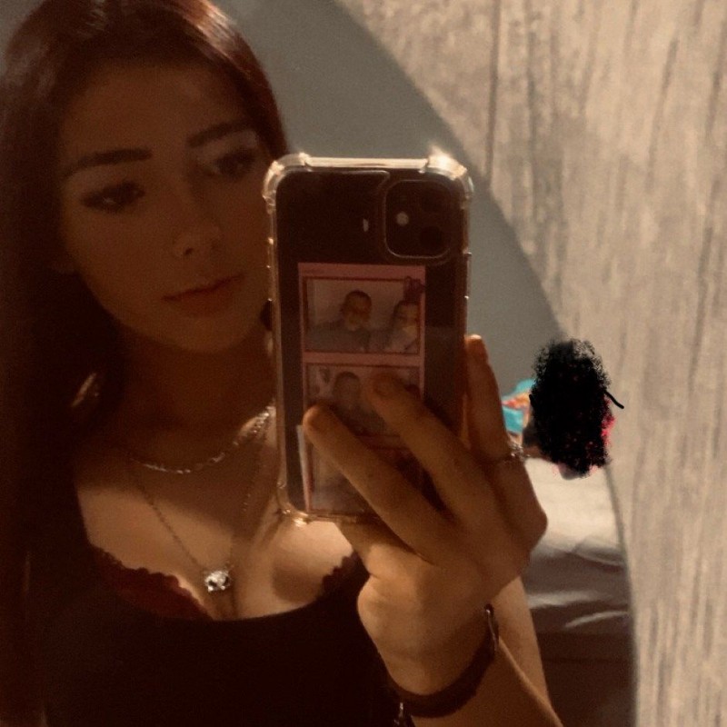 ᶠYͧoͨᵏu (ONLY ACC) (@aimz_2023) | Snapchat Stories, Spotlight & Lenses