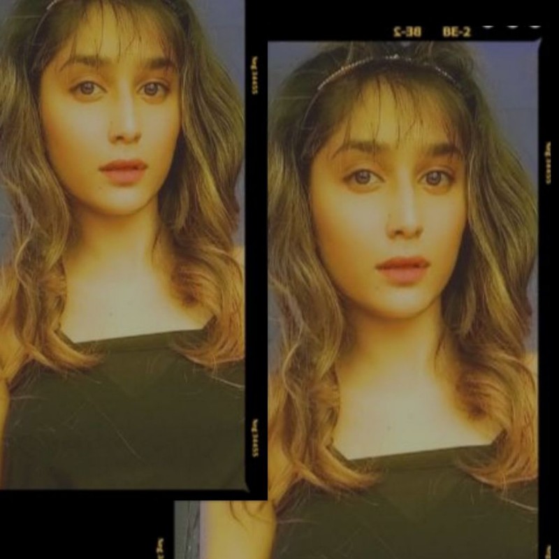 Aisشa Guل Muحammaد (@aishagul2244) | Snapchat Stories, Spotlight & Lenses