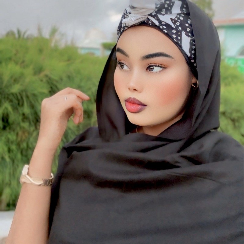 It's Aashii🦋👸 (@aishaosmaan66) | Snapchat Stories, Spotlight & Lenses