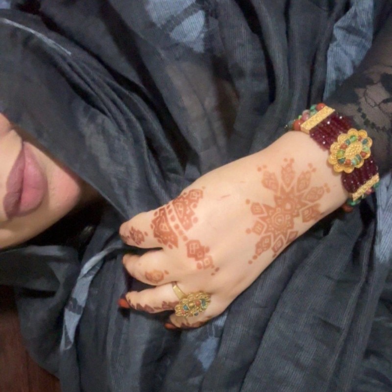 aïshee (@aishee.slh) | Snapchat Stories, Spotlight & Lenses