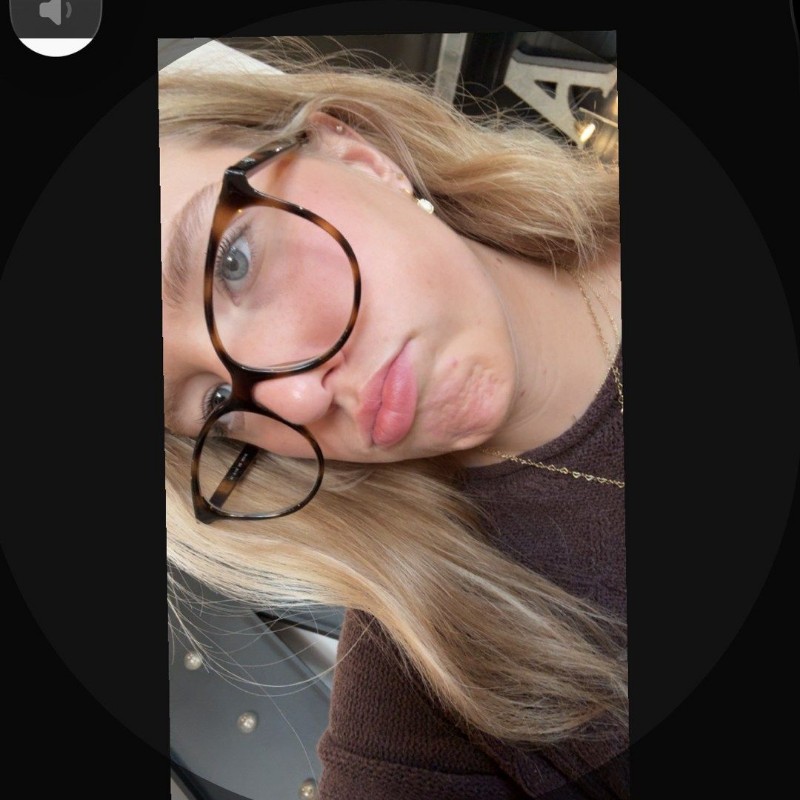 Aislinn (@aislinn_joy) | Snapchat Stories, Spotlight & Lenses