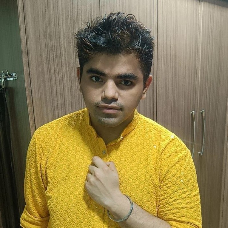 Arunkumar Yadav (@akaakmorpher) | Snapchat Stories, Spotlight & Lenses