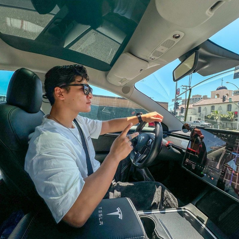 Akito Dukowitz (@akitodukz) | Snapchat Stories, Spotlight & Lenses