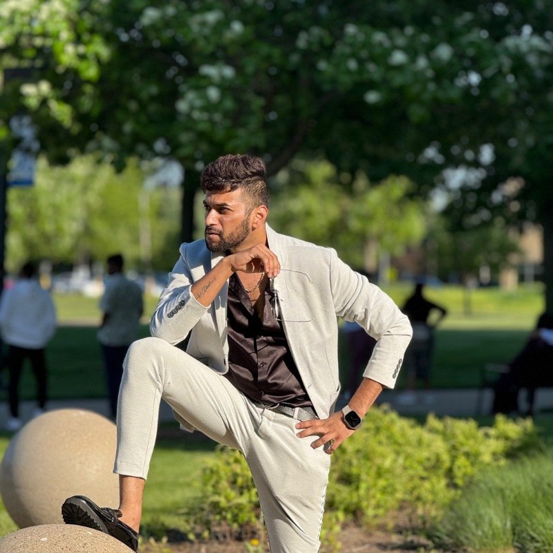 Akash Ala (@akki_ala) | Snapchat Verhalen, Spotlight en Lenzen