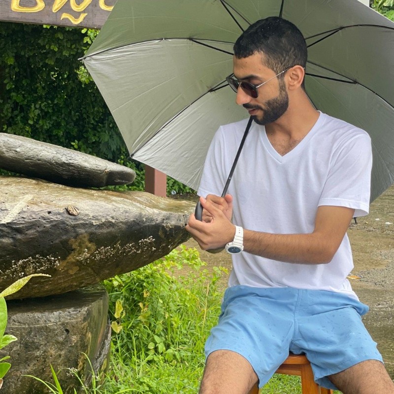 خلـووف 🖤ء (@akkk_a) | Snapchat Stories, Spotlight & Lenses