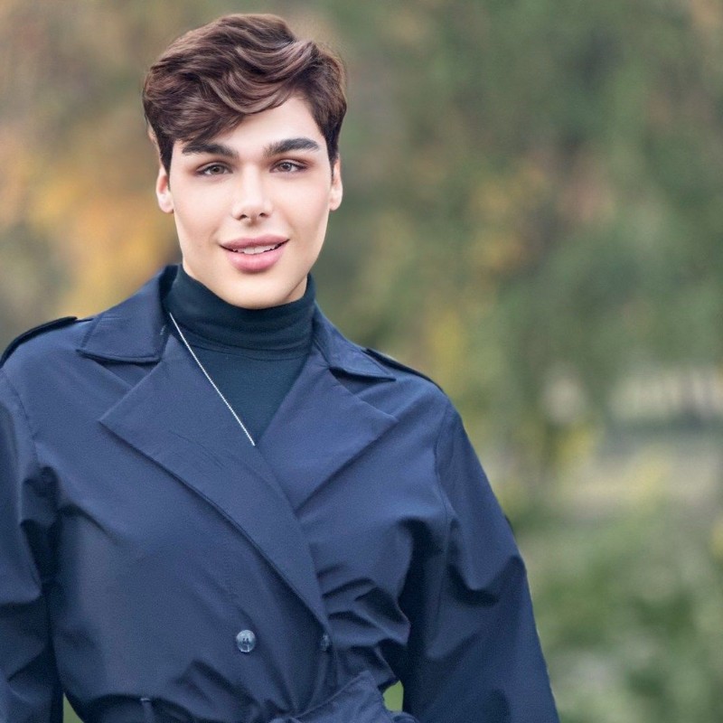 وسام الـ قهار -Wisam Alqahar (@al-qahar) | Snapchat Stories, Spotlight ...