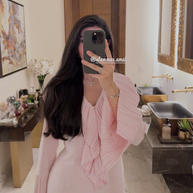 أمل العمّار 🧪👩🏻‍🔬 (@alammar.amal) | Snapchat Stories, Spotlight & Lenses