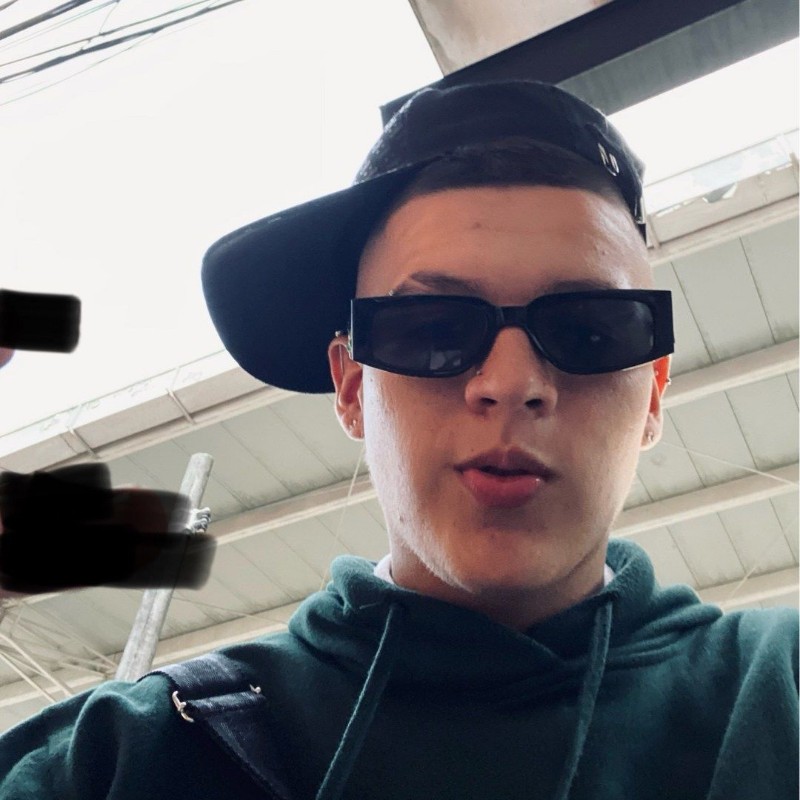 Alan Stiven Cardona Londono (@alanstivenc) | Snapchat Stories, Spotlight & Lenses