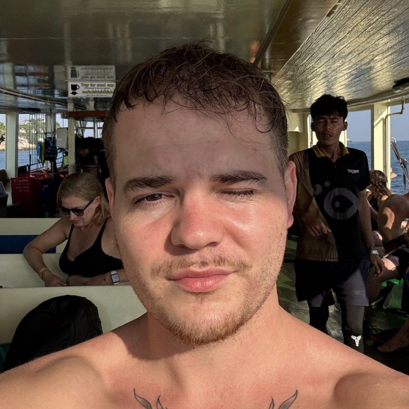 Alex Re (@aleex.ree) | Snapchat Stories, Spotlight & Lenses