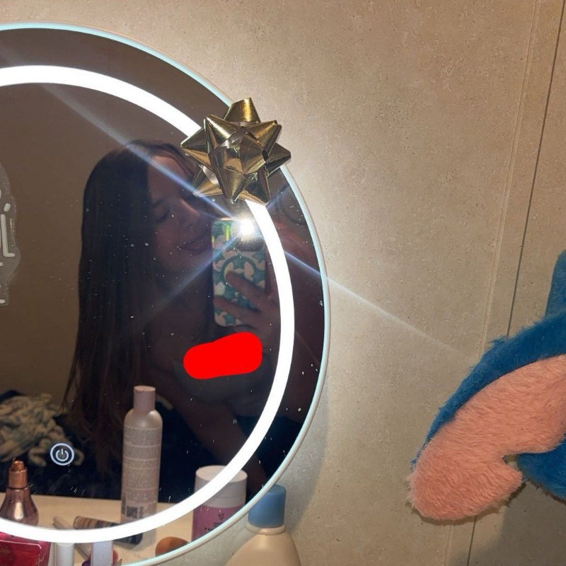 Aleha🩷 (@aleha_schutte) | Snapchat Stories, Spotlight & Lenses