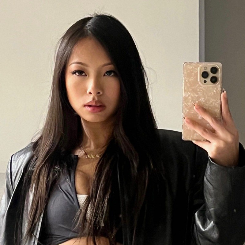 Aleiya Vue (@aleiyavue) | Snapchat Stories, Spotlight & Lenses