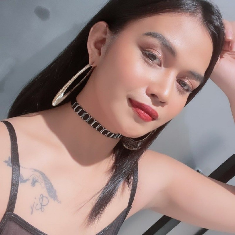 alexa_dubai (@alexa_dubai) | Snapchat Stories, Spotlight & Lenses