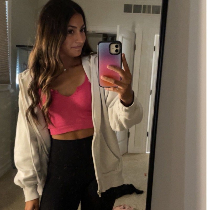 Alexa Alexamartins24 Snapchat Stories Spotlight And Lenses