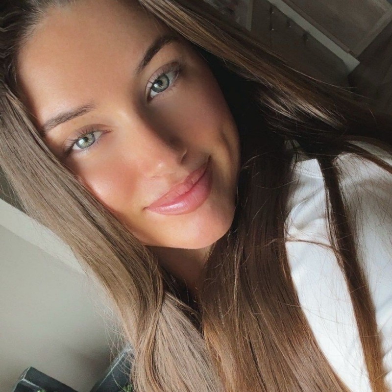 alexandra jaksec (@alexandrajaksec) | Snapchat Stories, Spotlight & Lenses