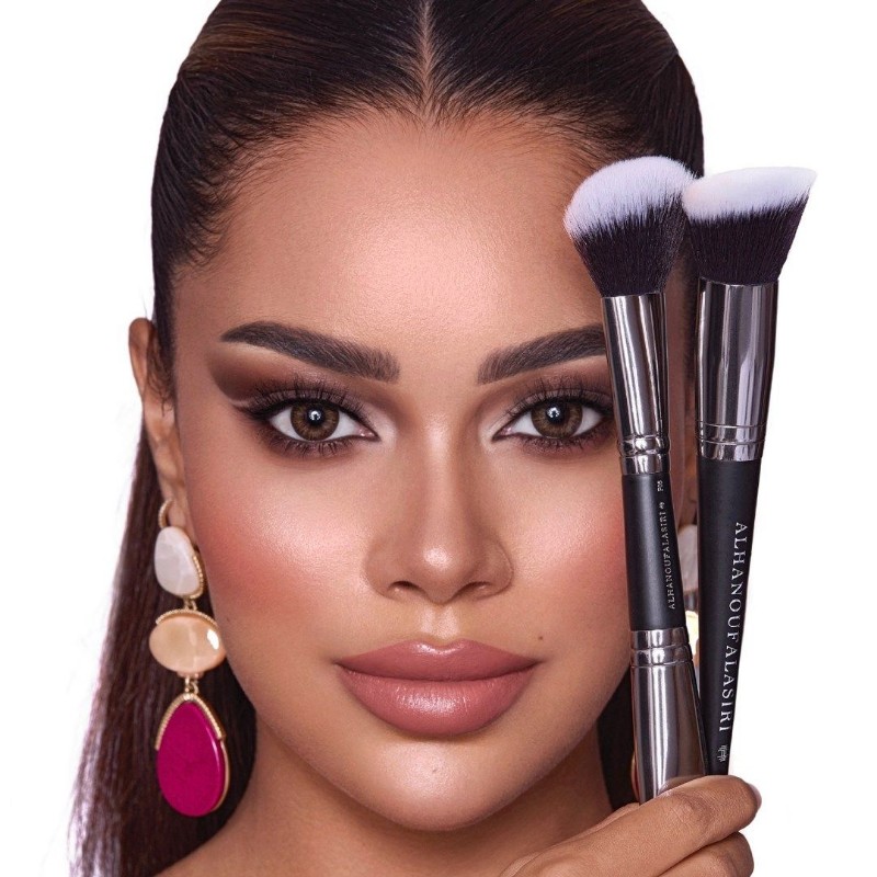 الهنوف العسيري💄 (@alhanof-artist) | Snapchat Stories, Spotlight & Lenses