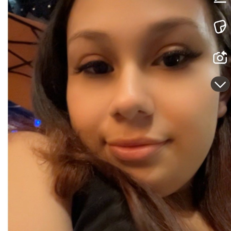 Ali P. (@ali_flores1804) | Snapchat Stories, Spotlight & Lenses