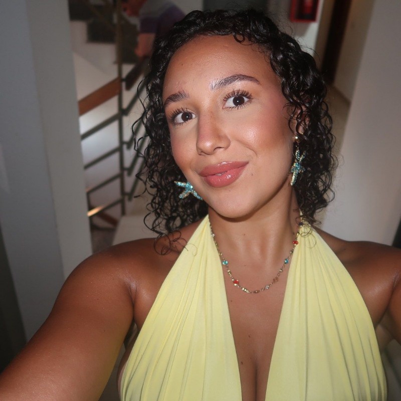 Alice Lambert-brown (@alicelambertb) | Snapchat Stories, Spotlight & Lenses