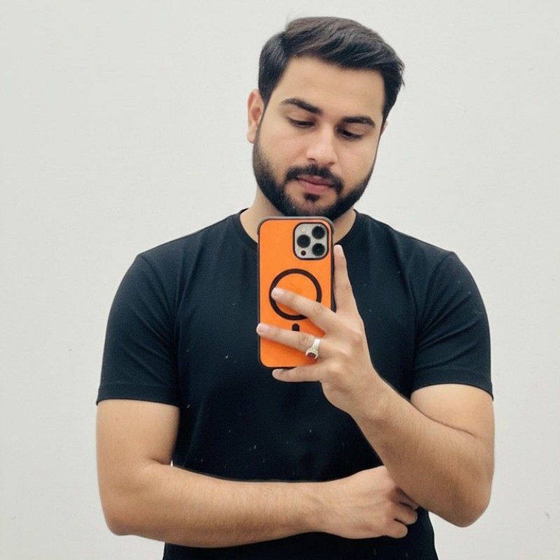 Ali Jee (@alijee8787) | Snapchat Stories, Spotlight & Lenses