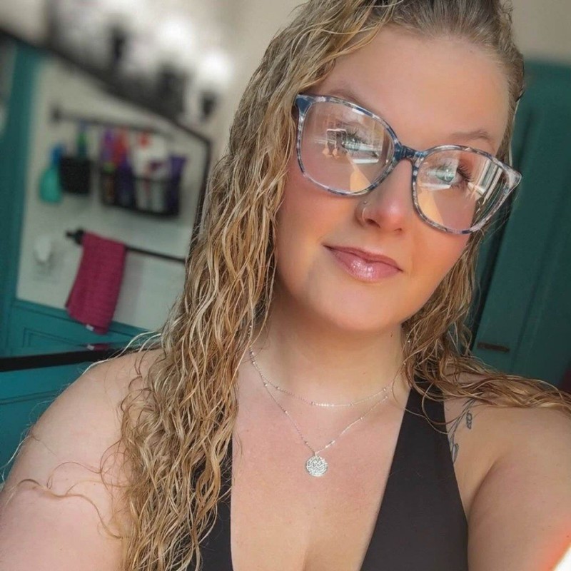 Alisa (@alisaafogtt) | Snapchat Verhalen, Spotlight en Lenzen