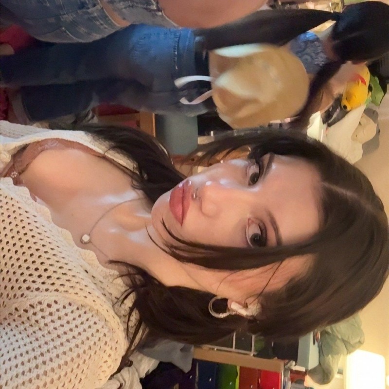 Allie 🫡 (@allie-xandra) | Snapchat Stories, Spotlight & Lenses