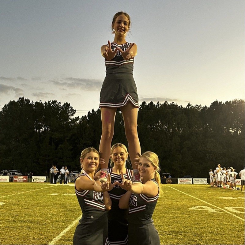 allie 🥀(@allieg0818) | เรื่องราว Snapchat ตลอดจน Spotlight และเลนส์