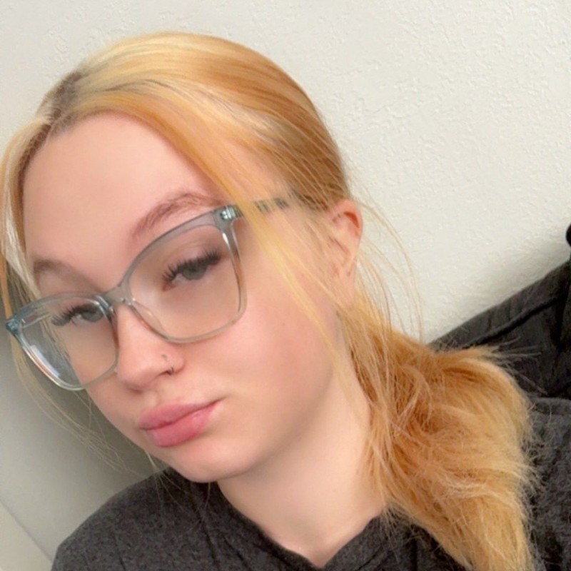 Ally💕 (@ally_dunn2025) | Snapchat Stories, Spotlight & Lenses