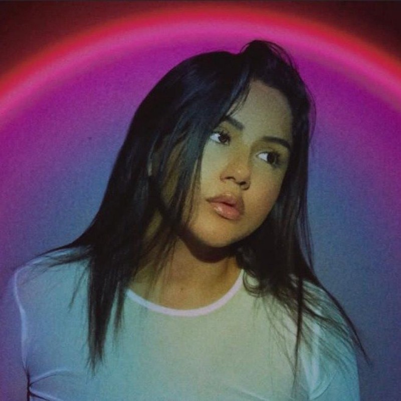 Alondra 💠 (@alondrasolis15) | Snapchat Stories, Spotlight & Lenses