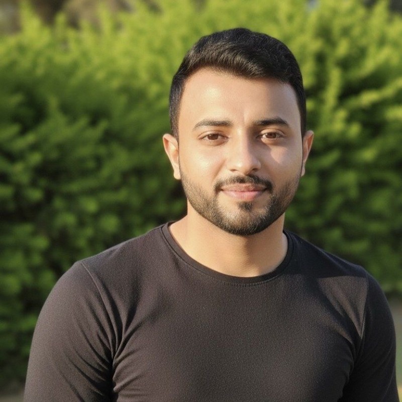 𝐌𝒓. 𝐀𝐋i ..☆ (@aloosh.224) | Snapchat Stories, Spotlight & Lenses