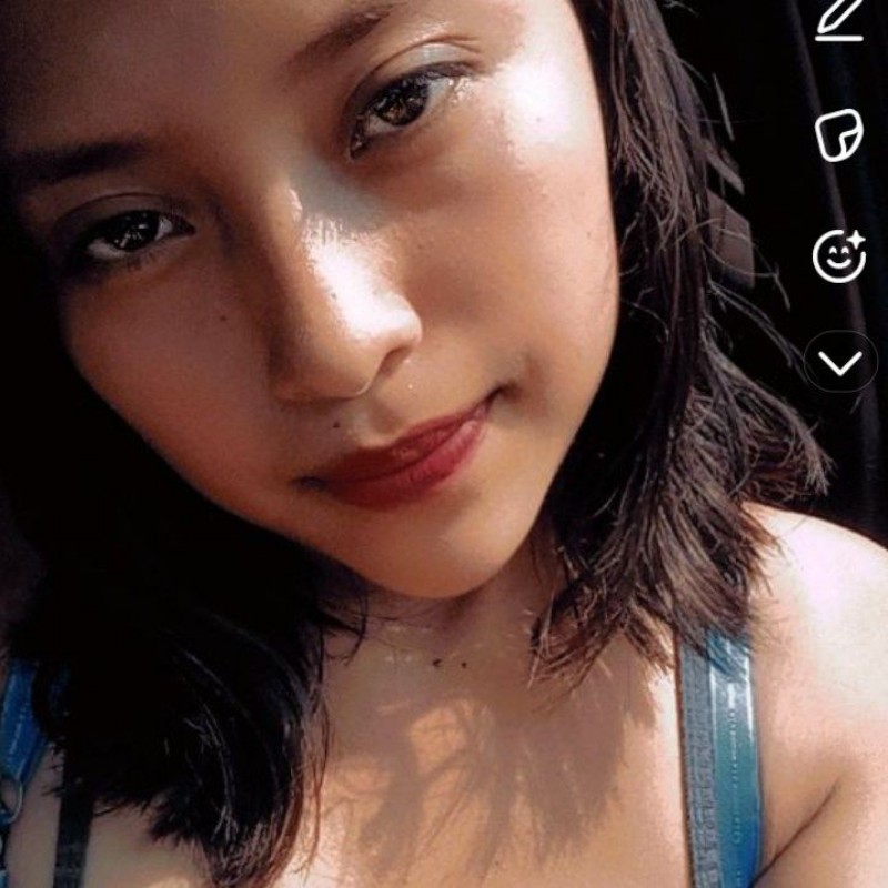 Alejandra Lopez (@alopez20237380) | Snapchat Stories, Spotlight & Lenses