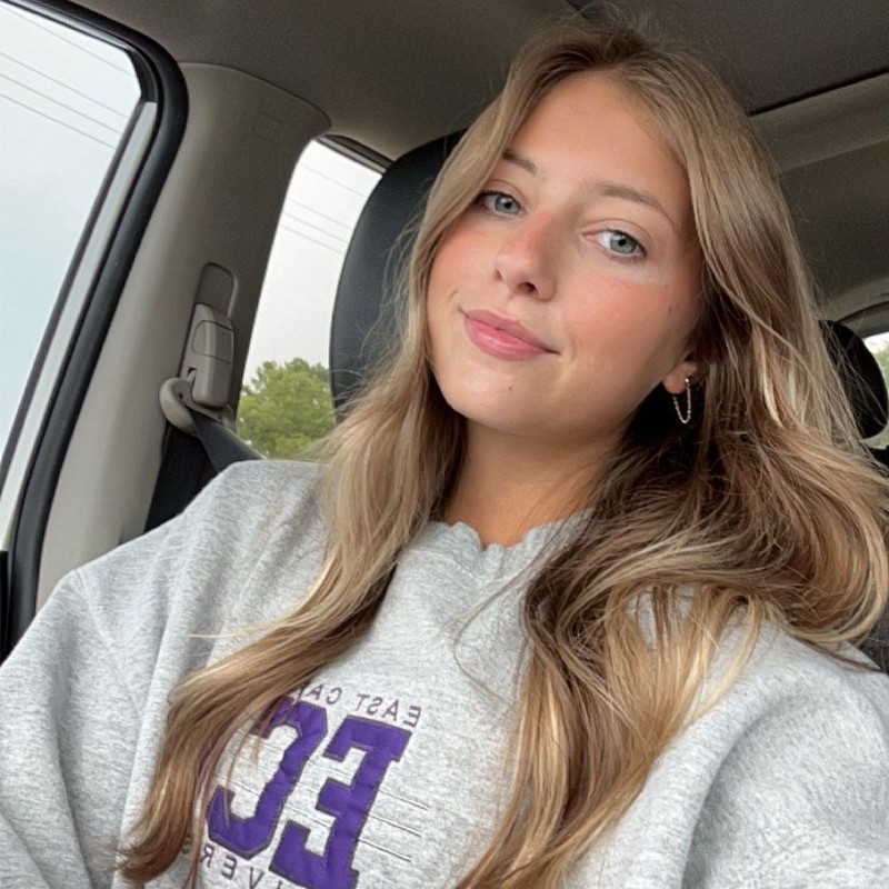 Alyvia (@alyvia_todd) | Snapchat Stories, Spotlight & Lenses