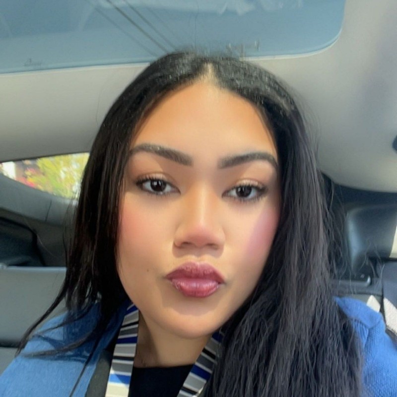 ama mamas 🥥💛 (@ama_mama) | Snapchat Stories, Spotlight & Lenses