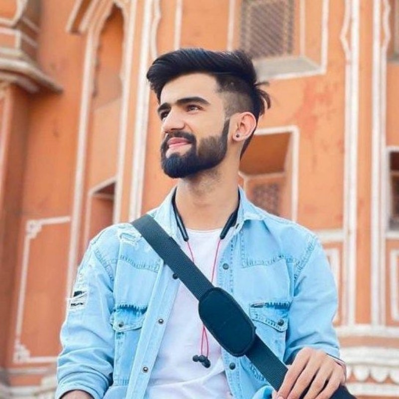 Aman Kinra (@aman_kinra) | Snapchat Stories, Spotlight & Lenses