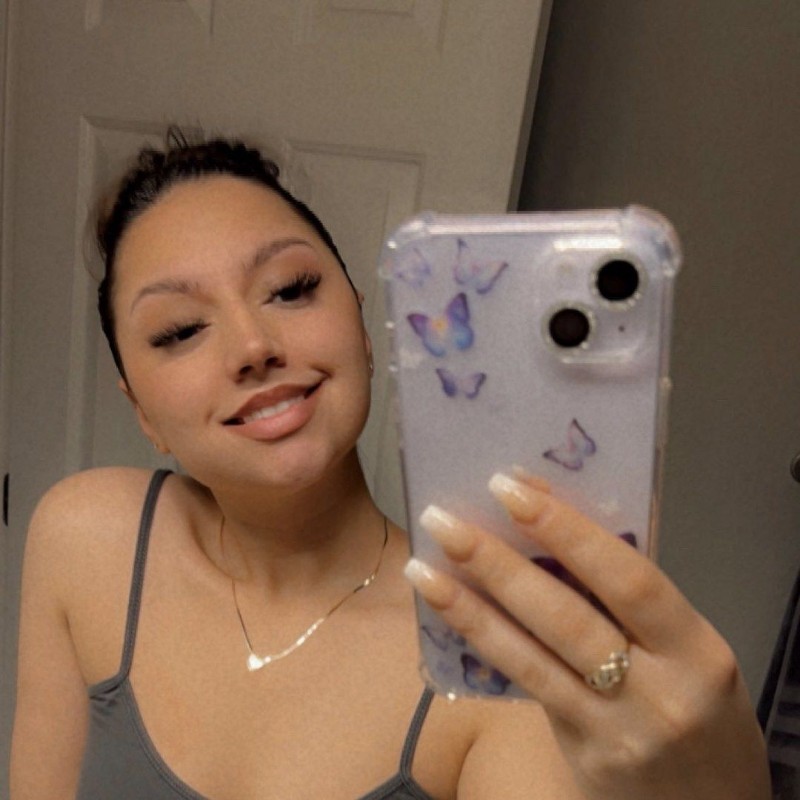 amanda-ivette (@amanda-ivette) | Snapchat Stories, Spotlight & Lenses