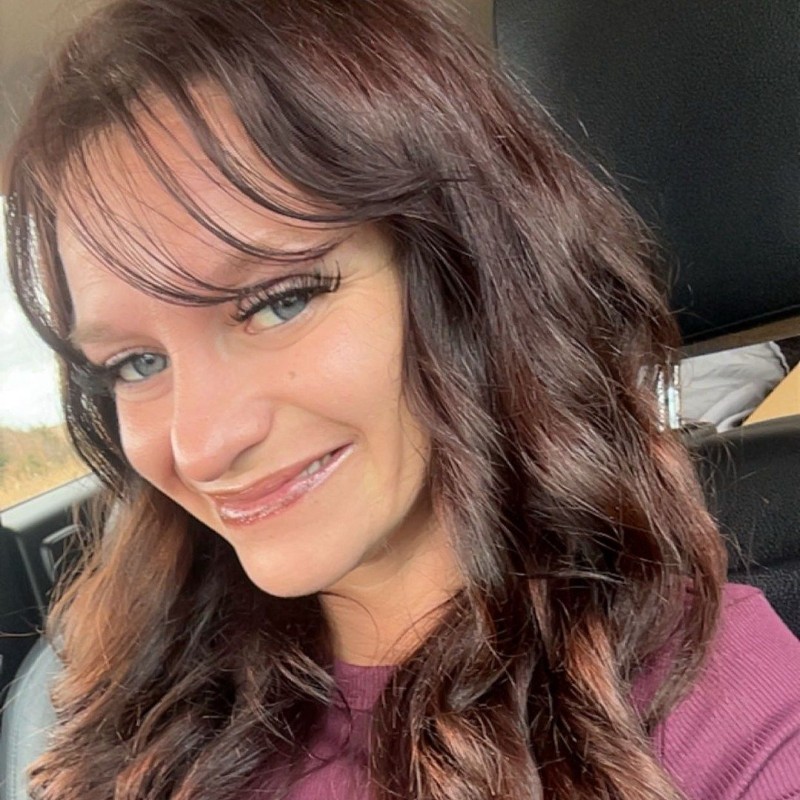 Amanda Fry 🌻 (@amandafry90) | Snapchat Verhalen, Spotlight en Lenzen