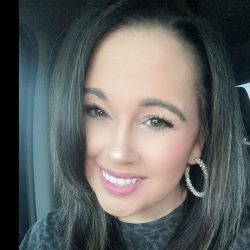 Amanda (@amandapierce24) | Snapchat Stories, Spotlight & Lenses