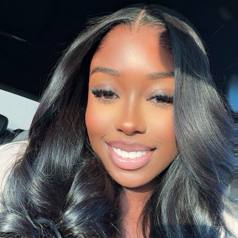 Amaris (@amarisbe) | Snapchat Stories, Spotlight & Lenses
